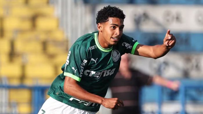 Luighi celebra fase no Palmeiras e convocação à seleção sub-20