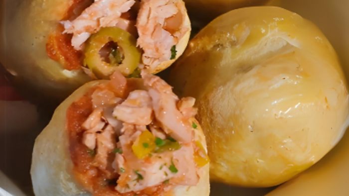 Mini sanduíche de atum louco