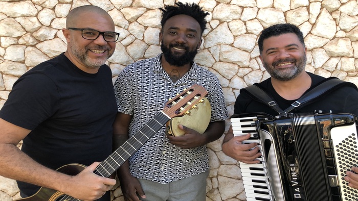 Tonho Costa e Trio do Forró realizam show em diversas regiões de Londrina