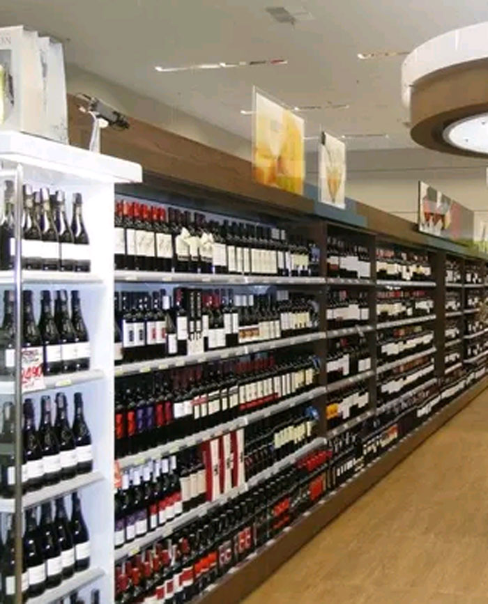 Angeloni fecha unidade em shopping de Londrina