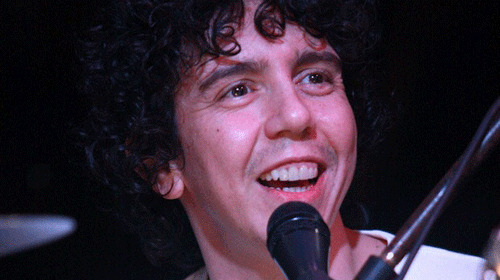 Vocalista Daniel San deixa o Sambô e grupo apresenta novo integrante