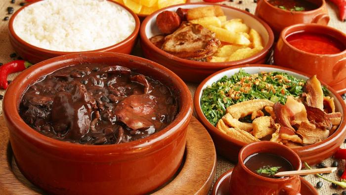 Sem erros: chef dá dicas espertas para preparar uma feijoada deliciosa!
