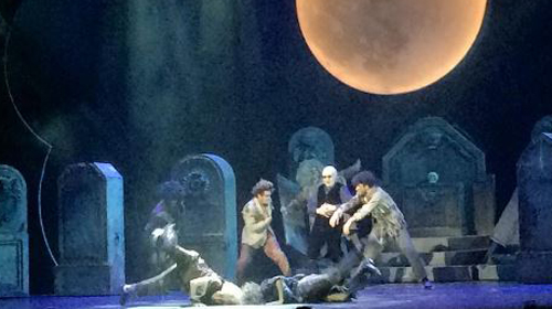 'Vamp, o Musical' atualiza temas de sucesso da novela