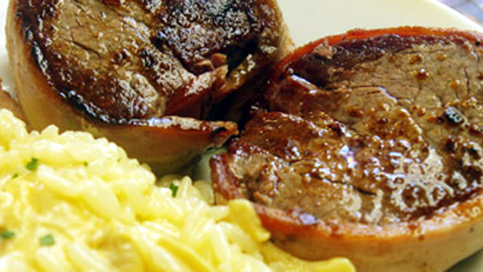 Filé mignon com bacon