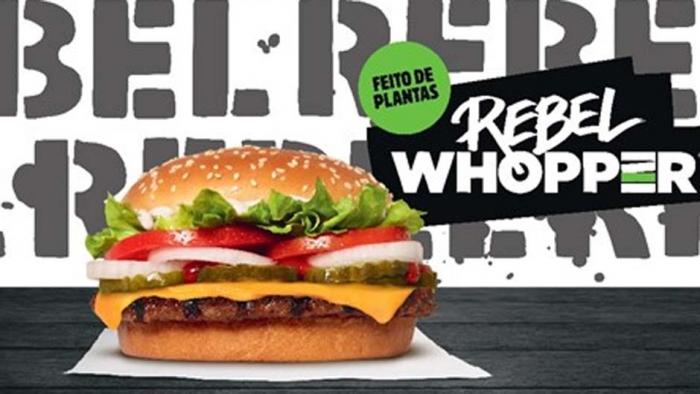 Rede de fast food lança hambúrguer à base de plantas no Brasil