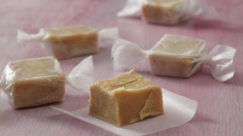 Gostinho de infância: Balas de caramelo para preparar com a criançada!