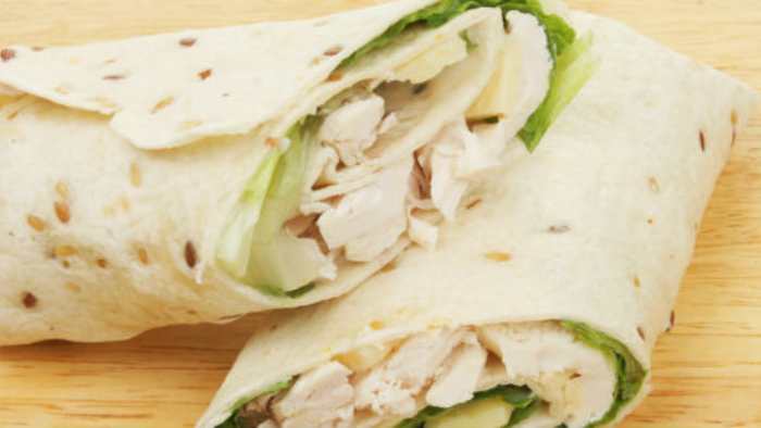 Wrap de frango com abacaxi é muito saboroso e saudável!