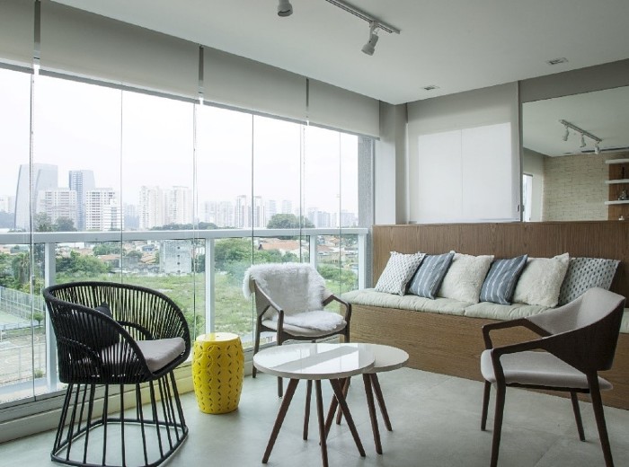 Fechamento de sacadas com vidro em apartamentos: confira dicas para ...