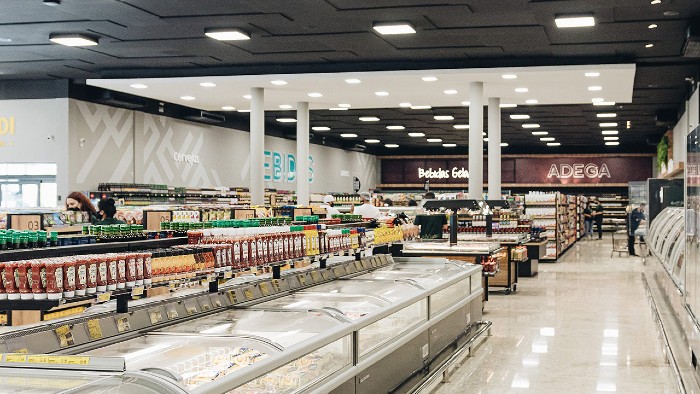 Viscardi inaugura a 12ª loja