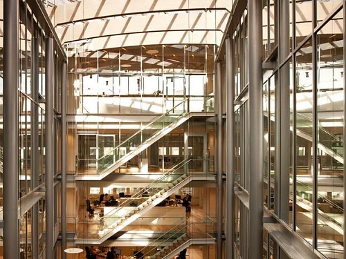 Conheça os prédios futuristas mais incríveis do mundo